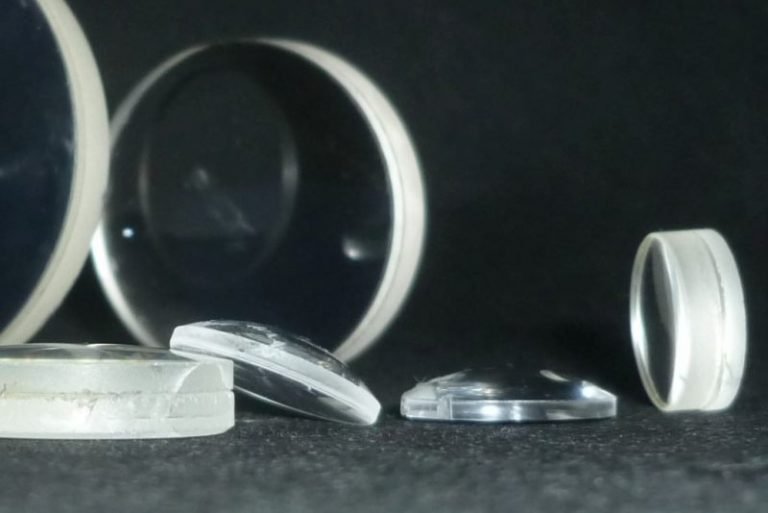 How Optical Lenses Work - Reducing Optical Errors