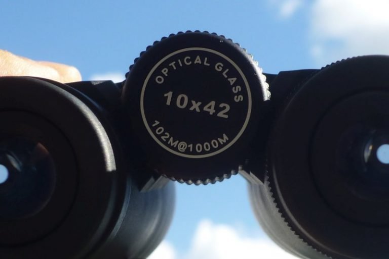 10x42 Binoculars - Compact But Powerful To View In Detail